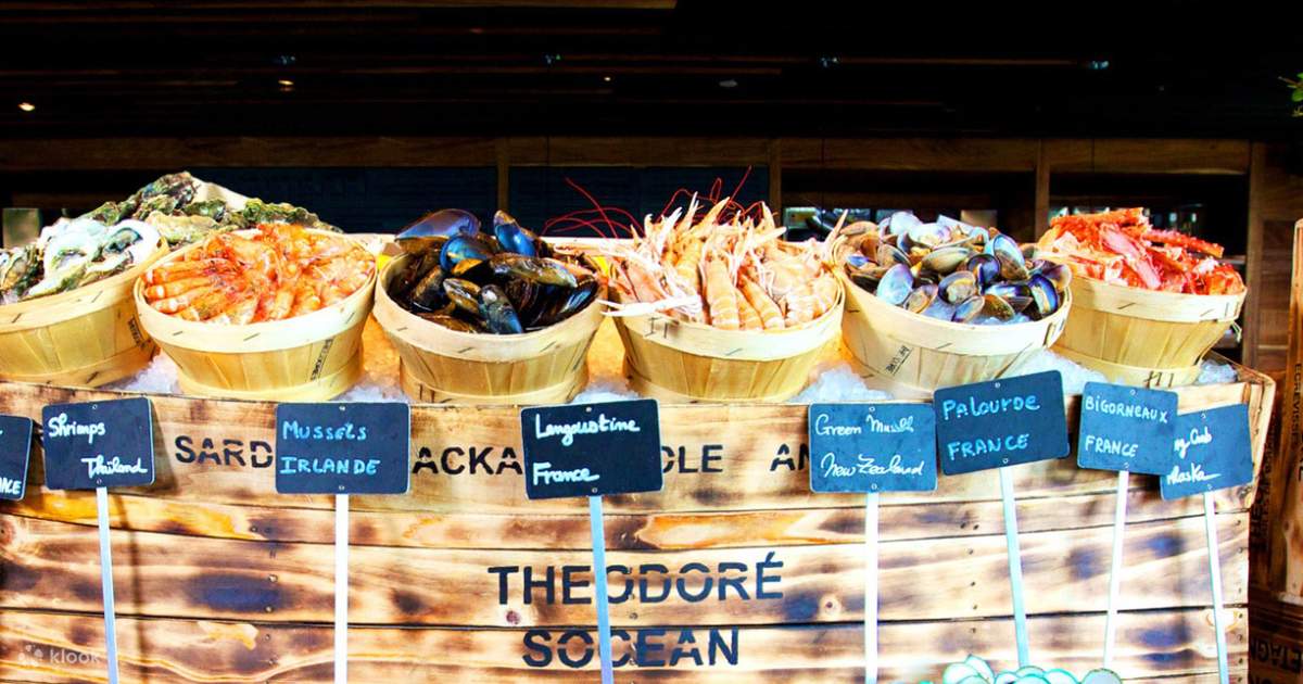 Aroma Massage and Dinner Buffet at SO Sofitel