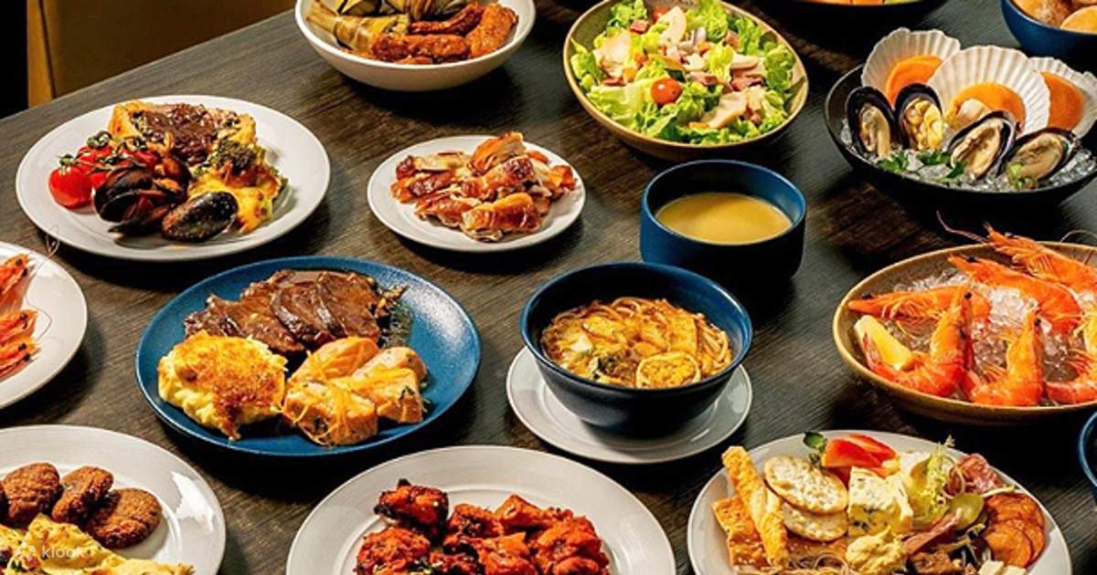 Food Exchange at Novotel Singapore on Stevens - Klook Singapore Singapore