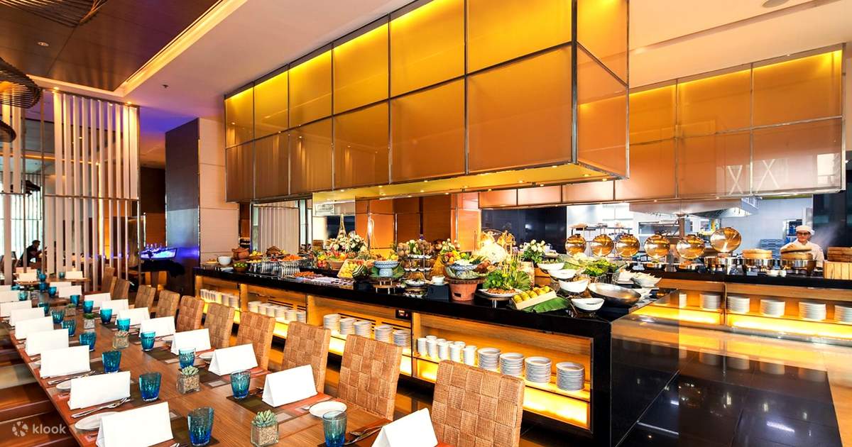 Buffet di The Glass House di Eastin Grand Hotel Sathorn