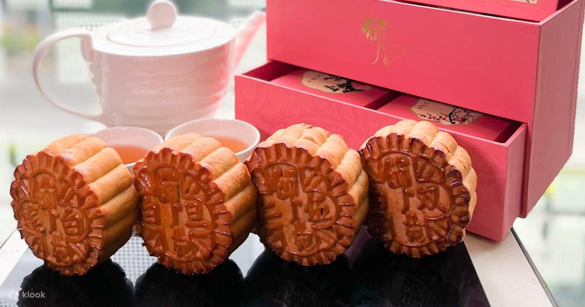 Song Garden at Mercure Singapore Bugis Mid-Autumn Mooncakes
