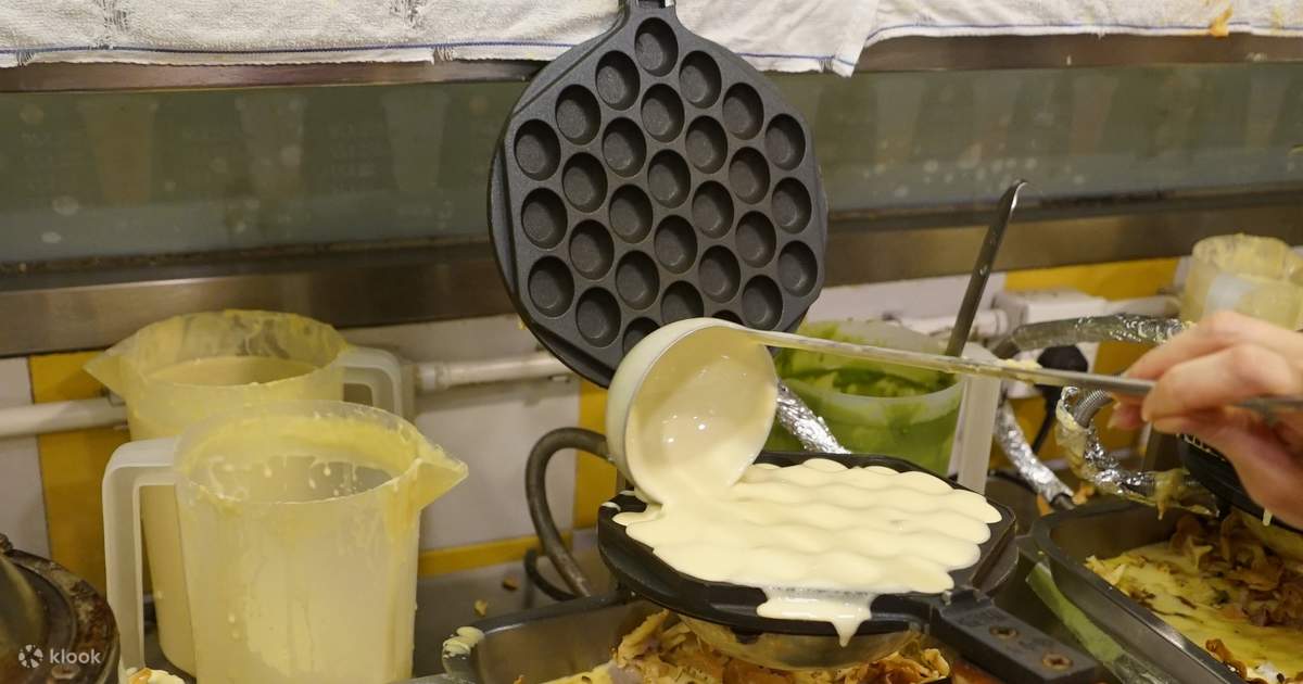 Egg Puffs with Drinks at Mammy Pancake in Jordan, Hong Kong
