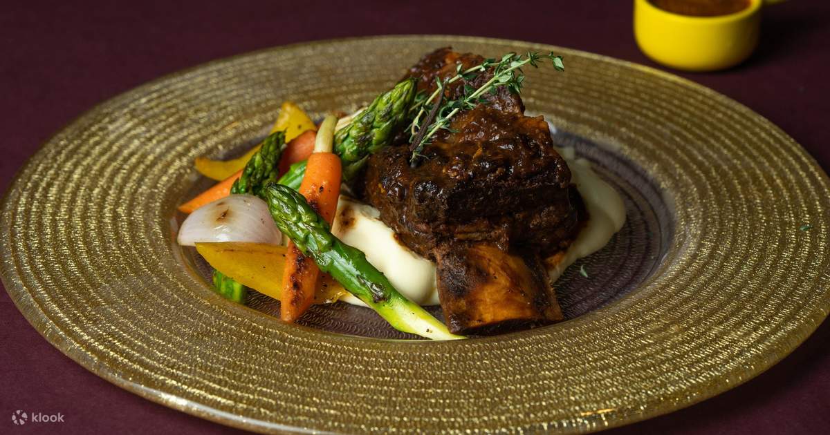 J65 in JEN Singapore Tanglin