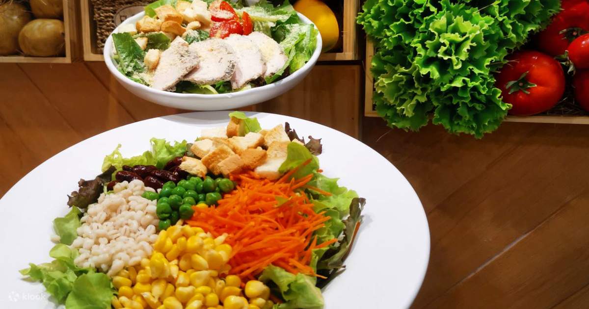 Set Makanan di Jones' Salad di Bangkok, Thailand