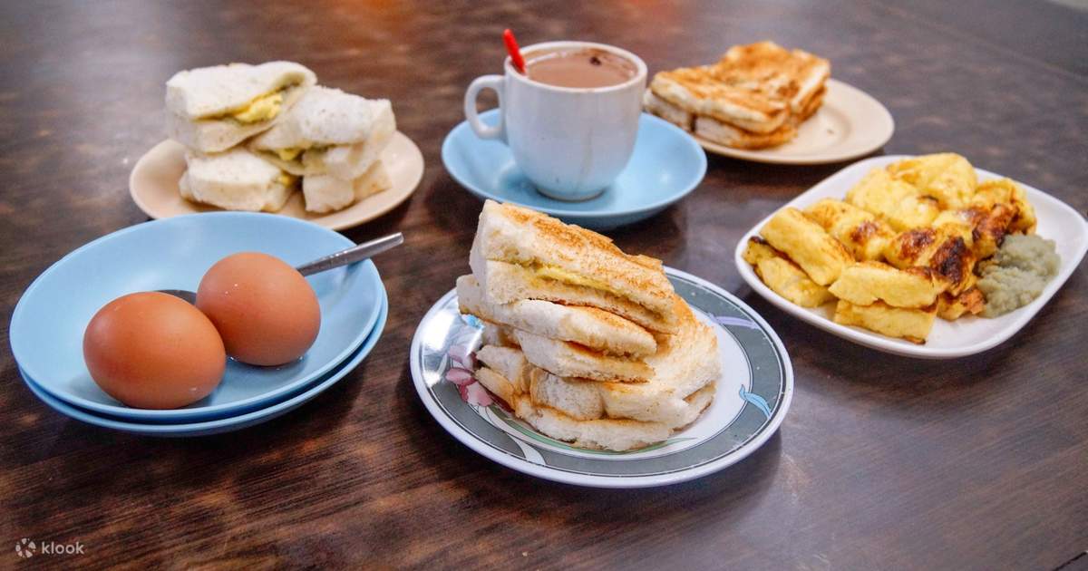 Tong Ah Eating House Kaya Toast Sets Discounts in Chinatown, Singapore