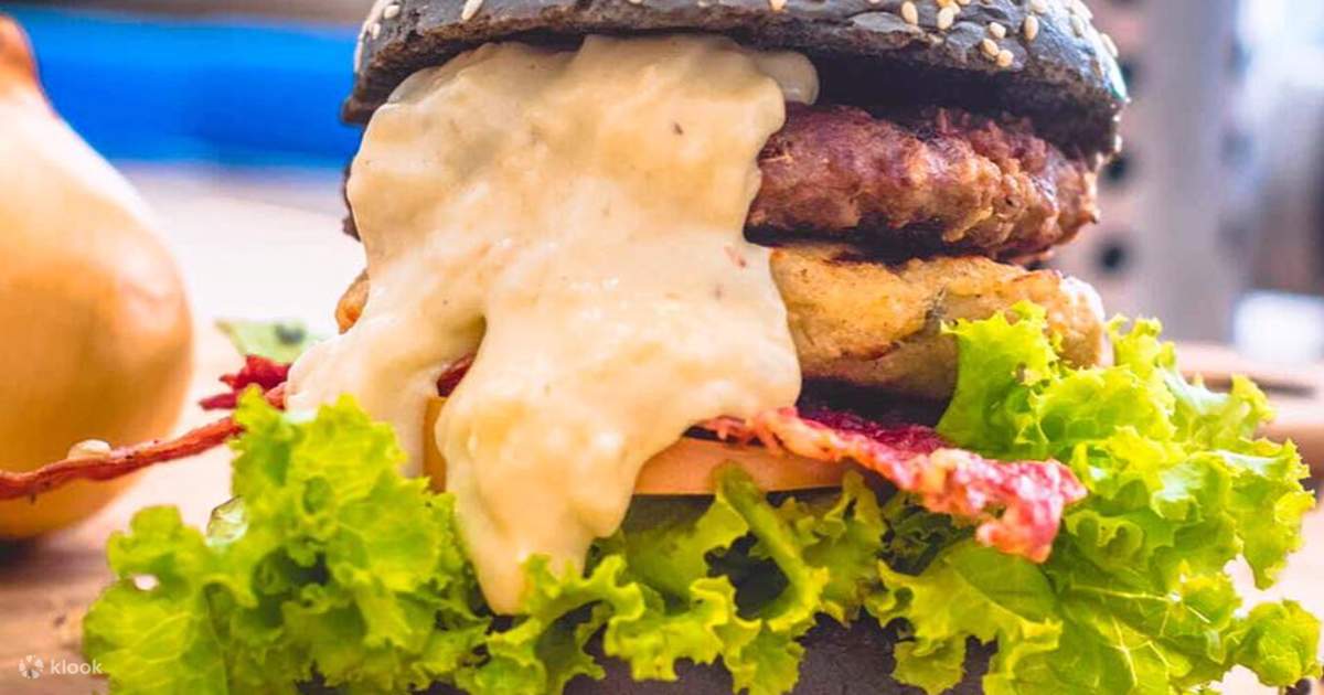 DD Space Burger, Taipan