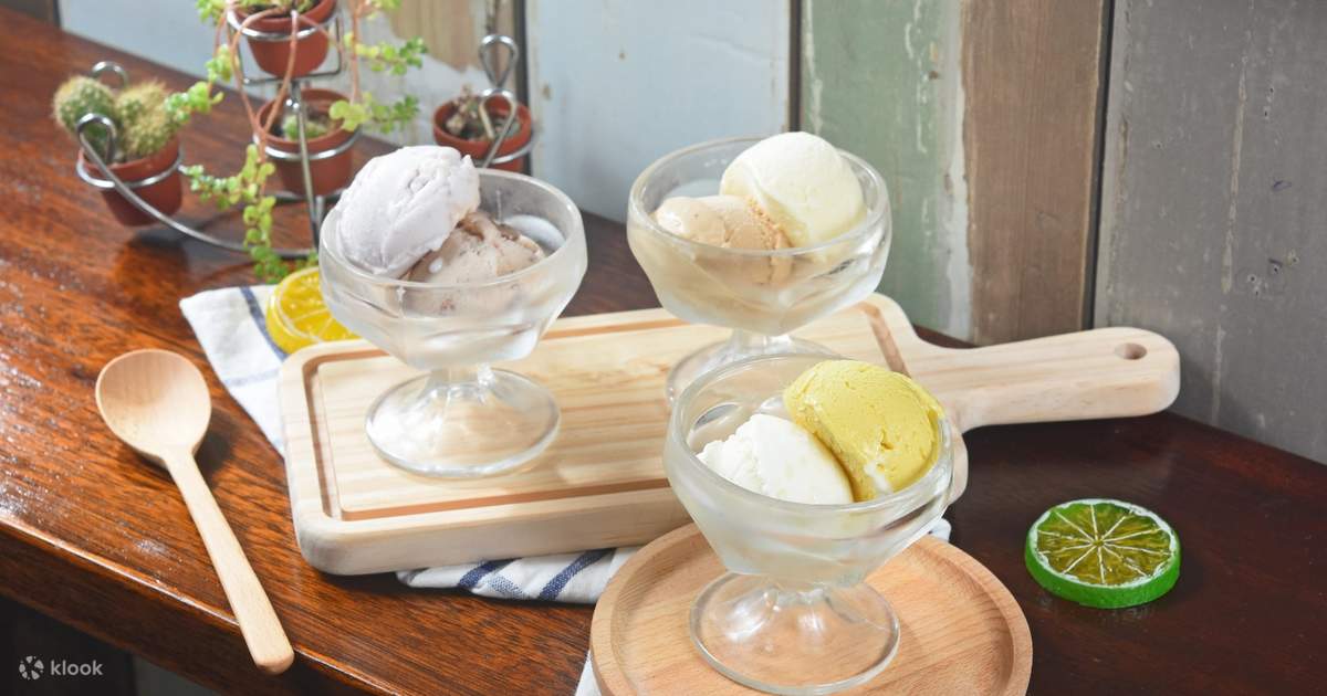Classic Ice Cream at Snow King Ice Cream in Ximen Station, Taipei ...