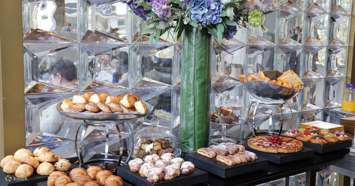 The Tai Pan at The Murray Hotel