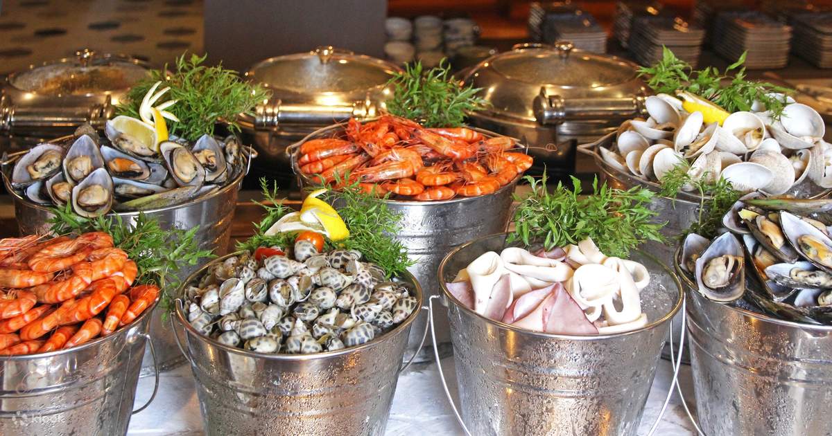 Buffet at Pacifica Restaurant - Pan Pacific Hanoi Hotel