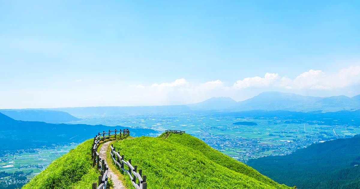 Kumamoto Castle & Mt. Aso (Including Volcano Shuttle Bus) & Kusasenri ...