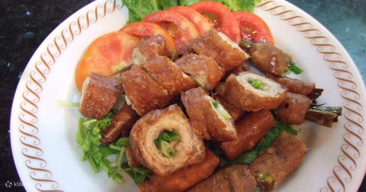 HONG YUAN Seafood restaurant at Nanjing Sanmin Station - Klook United ...