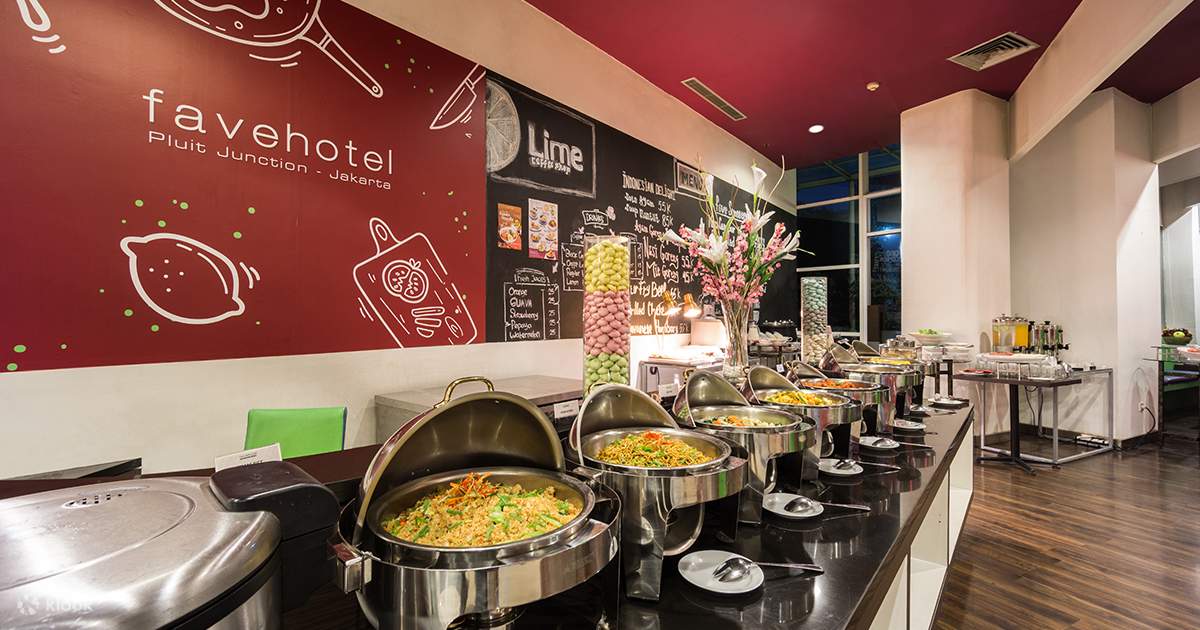 2-Night Staycation at Fave Hotel Pluit Junction With Breakfast and ...