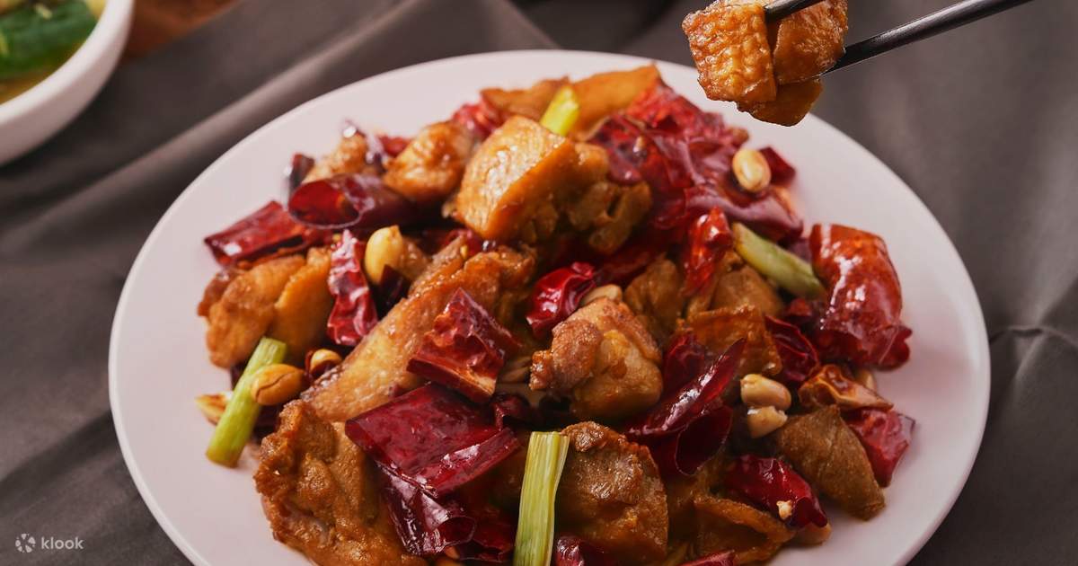 Meal Sets for 2-4 at Kaifun Together in Zhongxiao Fuxing Station