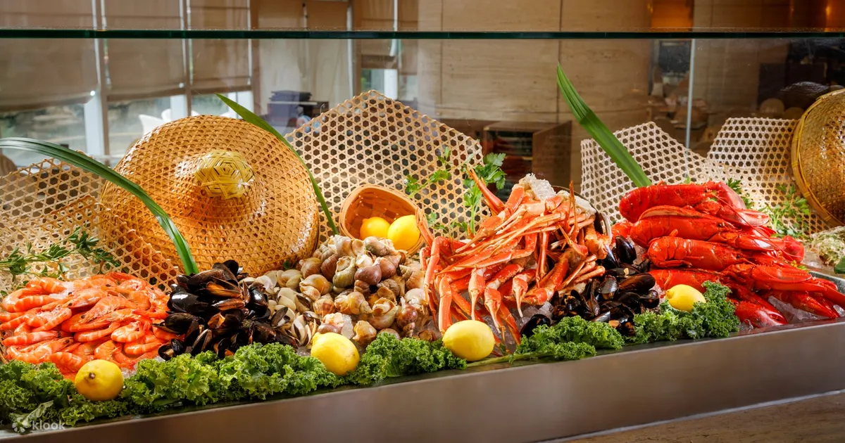 Promenade Restaurant - Harbour Plaza Metropolis | Lunch Buffet, Dinner ...