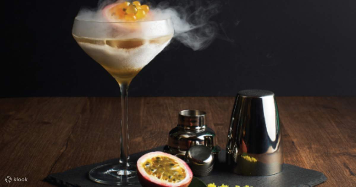 Dusk Restaurant & Bar at Mount Faber Peak