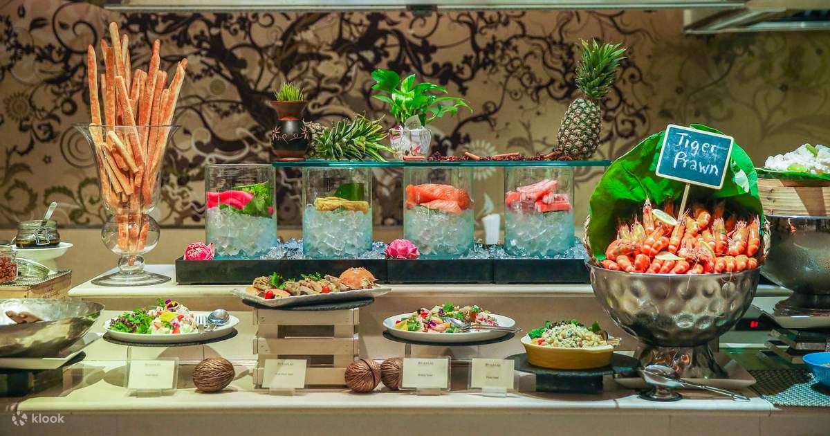 International Buffet at Romsai in Banyan Tree Bangkok