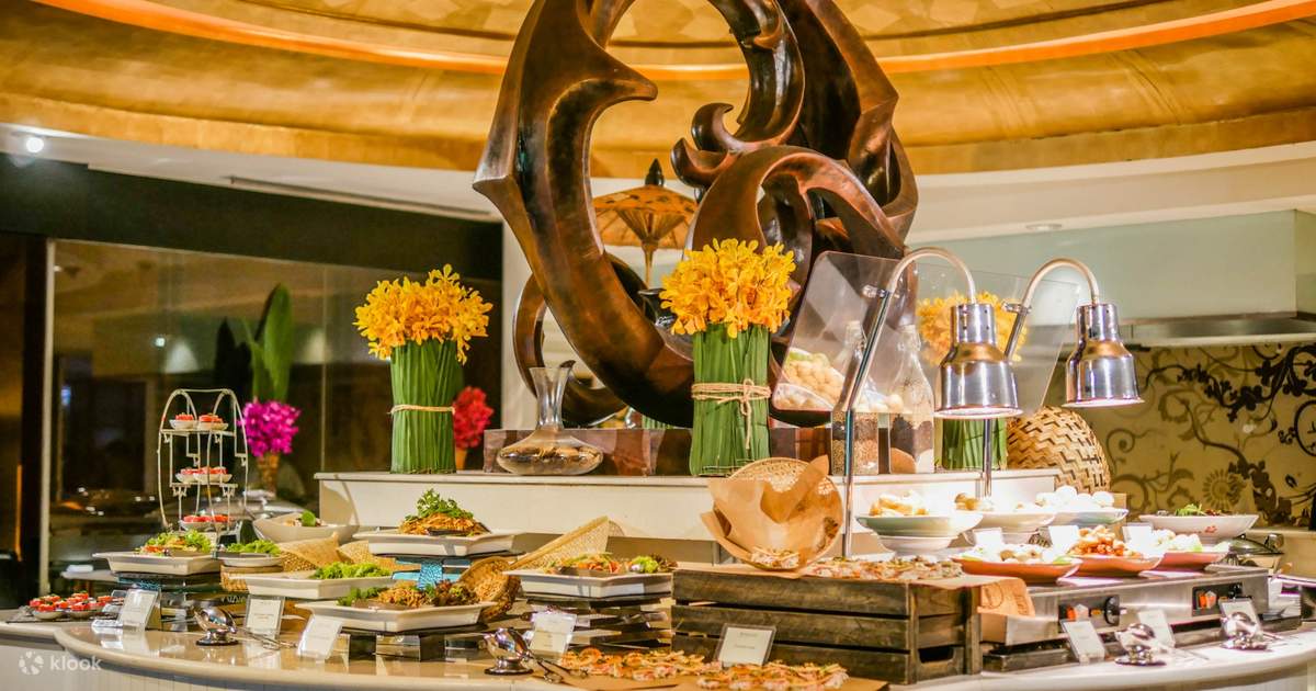 International Buffet at Romsai in Banyan Tree Bangkok