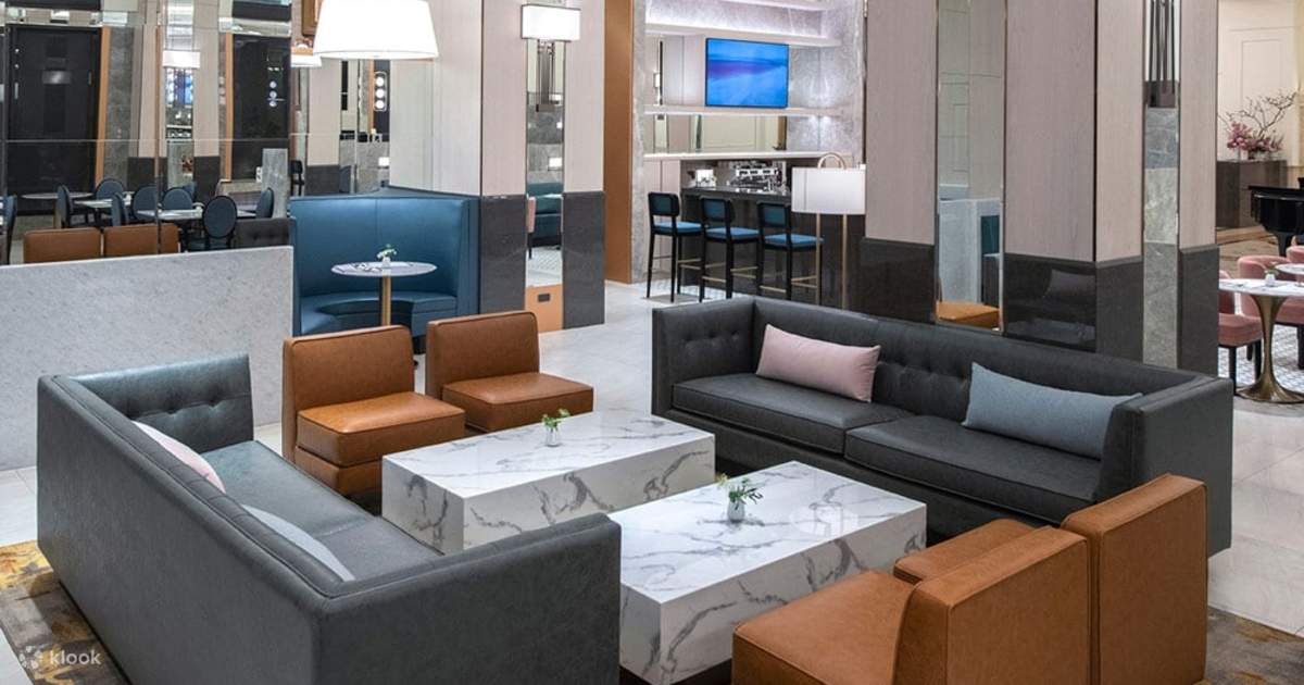 Rococo Tea House by Hamp Court Palaze