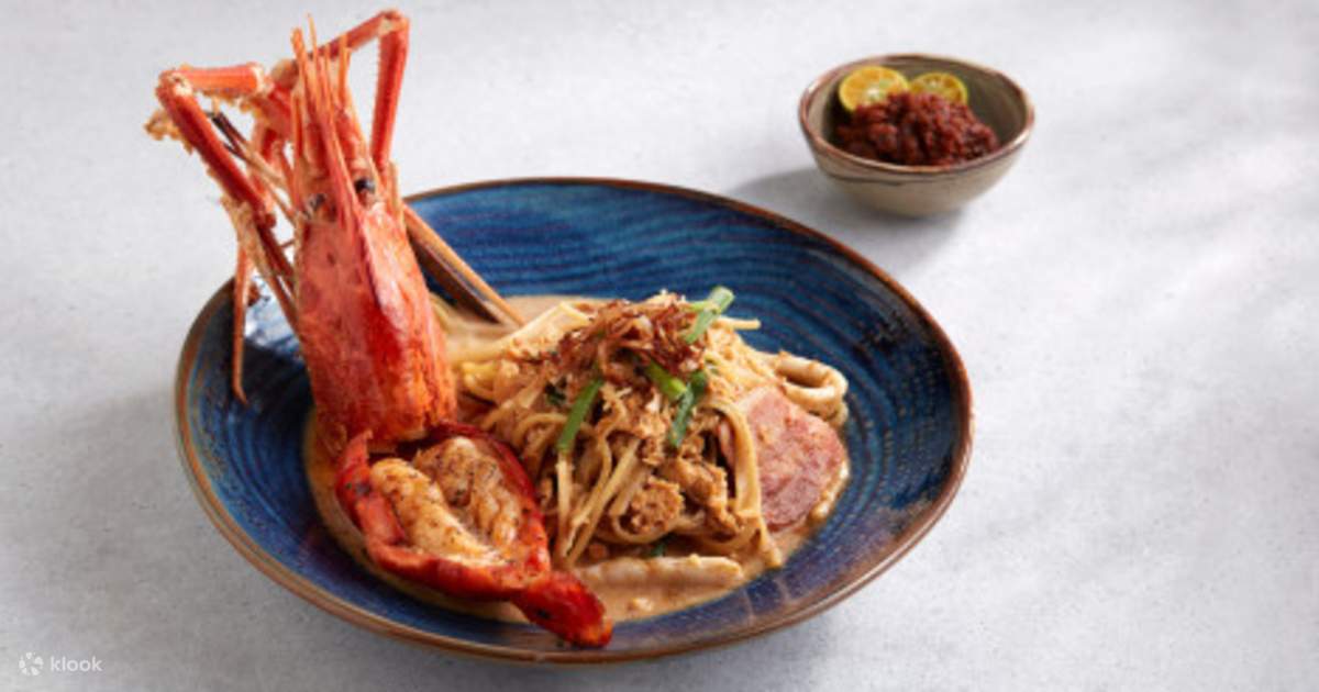 Arbora Hilltop Garden & Bistro at Mount Faber Singapore