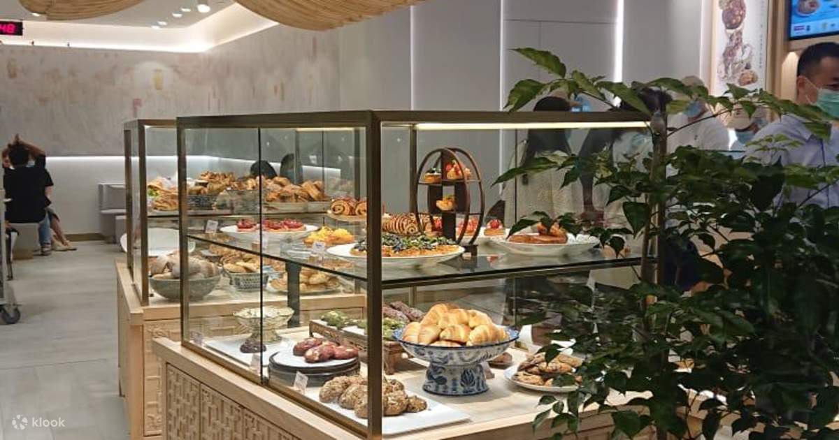 Charlie Tea in Takashimaya Shopping Centre