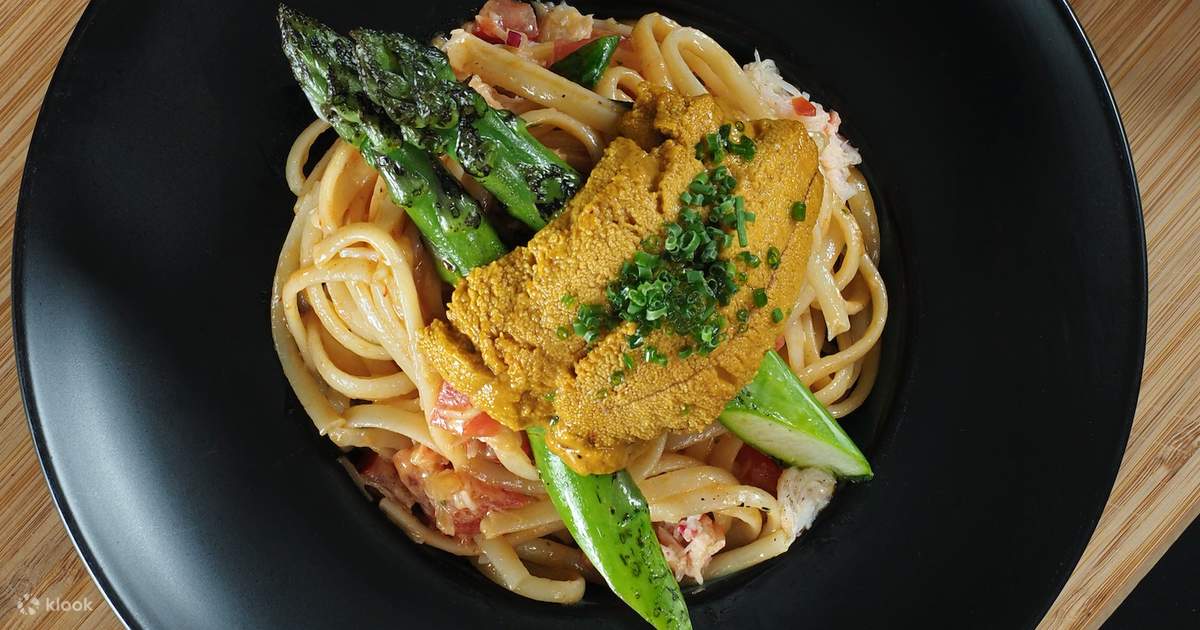 LAB EAT Restaurant & Bar in Tsim Sha Tsui