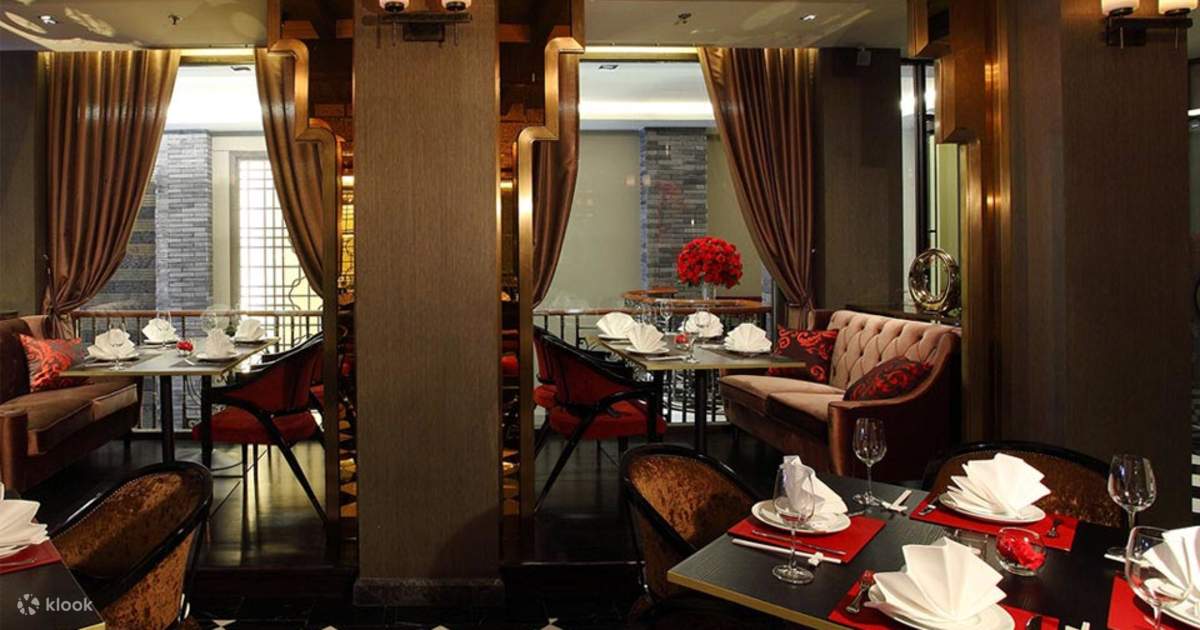 Red Rose restaurant in Shanghai Mansion Hotel