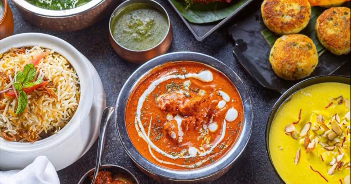 Indian Buffet at Royal Taj at Village Hotel Singapore - Klook Singapore