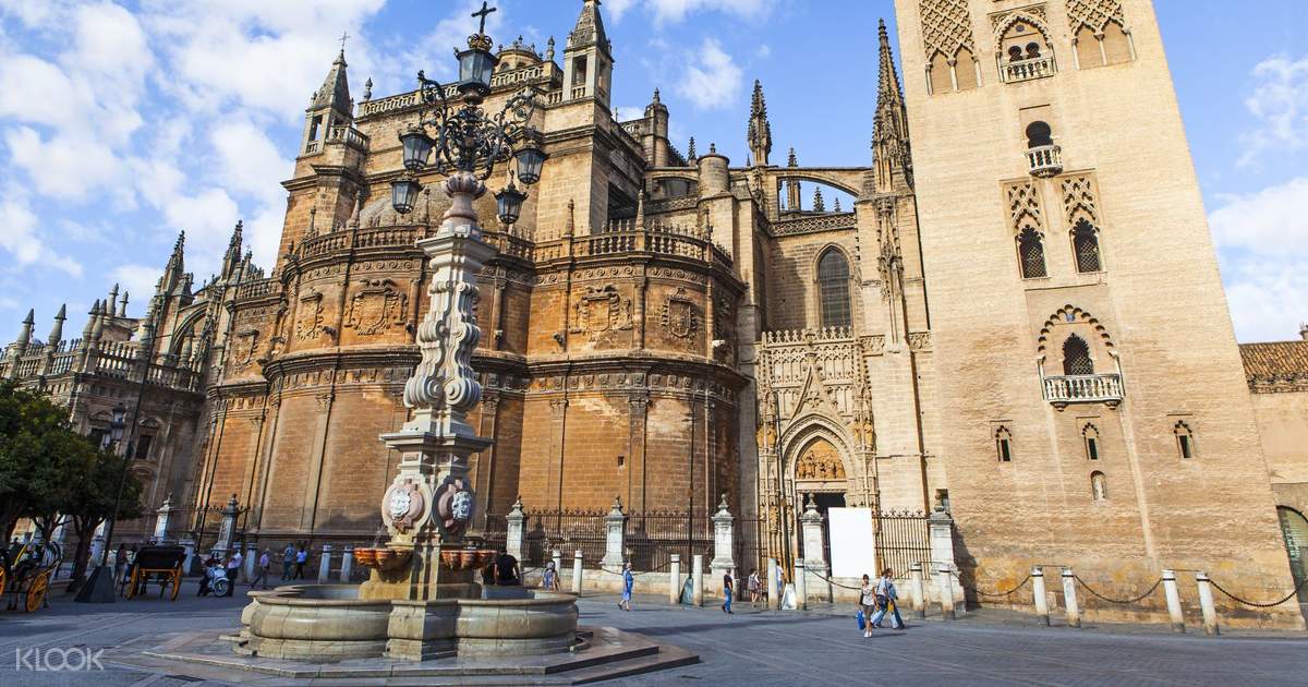The Cathedral Guided Tour with Fast Track Access in Seville, Spain - Klook