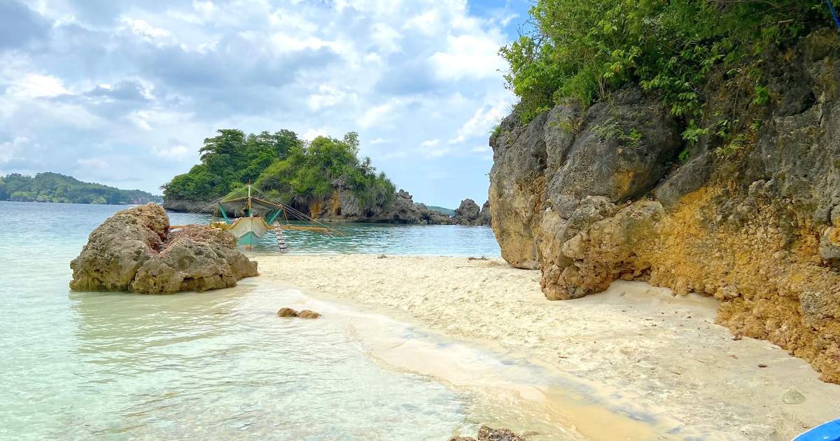 Discover Guimaras on a Private Half-Day Island-Hopping Tour - Klook ...