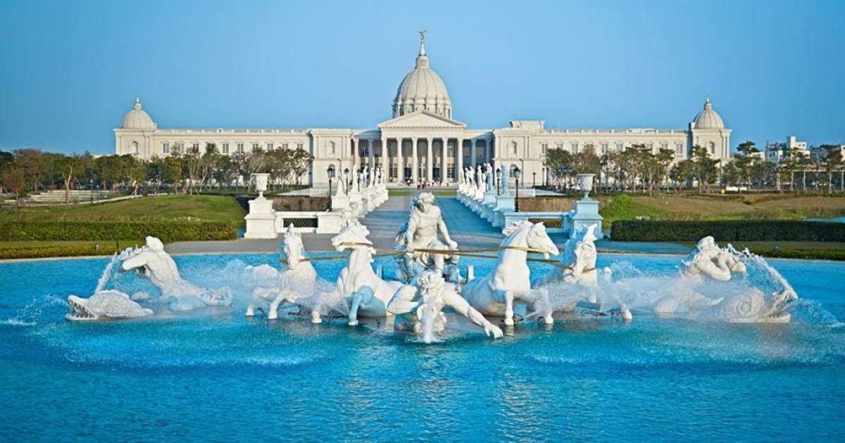 Chimei Museum Exhibition Ticket in Tainan - Klook