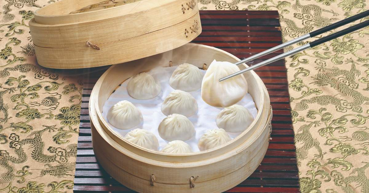 ร้าน Din Tai Fung ในย่านสถานี MRT Dongmen และสถานี MRT Taipei 101, ไต้หวัน (เซตเสี่ยวหลงเปา ...