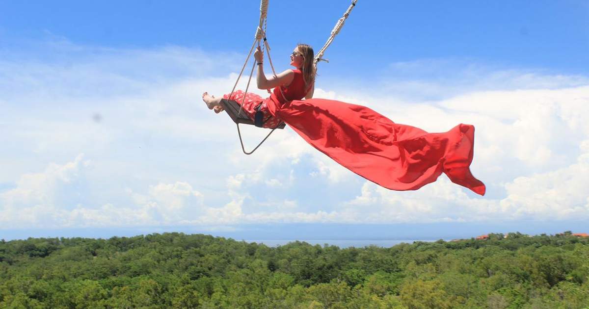 Swing Experience at Uluwatu Bali - Klook