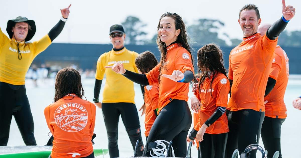 Surf Lesson at URBNSURF in Melbourne, Australia's first surf park! - Klook