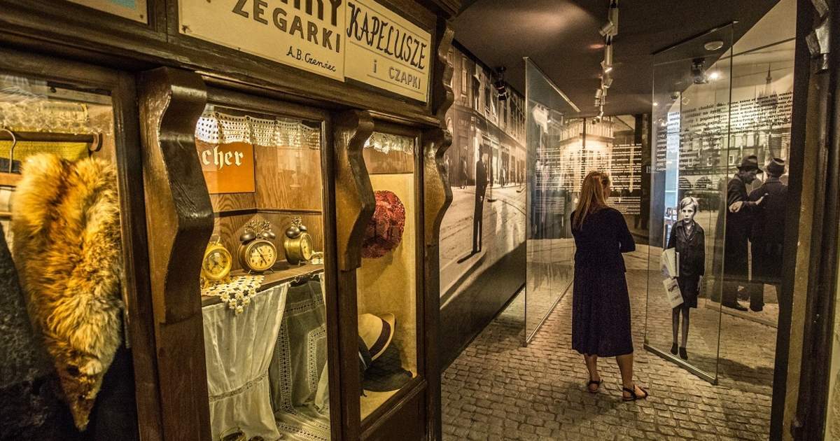 Krakow Schindler's Factory and Jewish Ghetto Guided Walking Tour ...