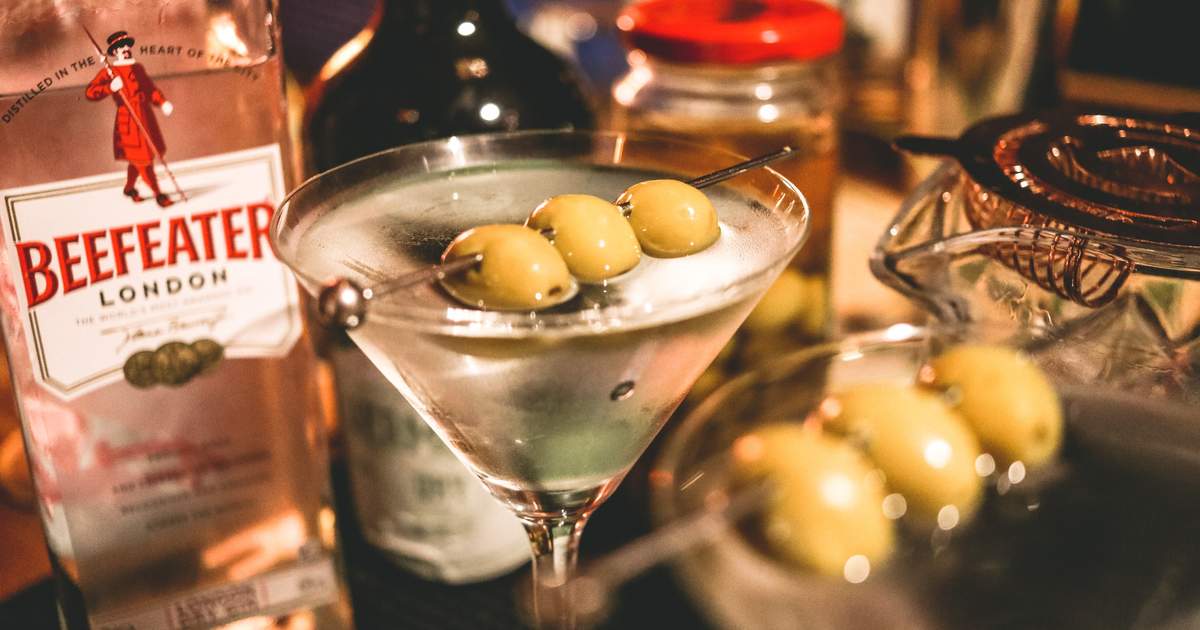 Cocktail Mixing Experience at The Sundowner - Klook Philippines