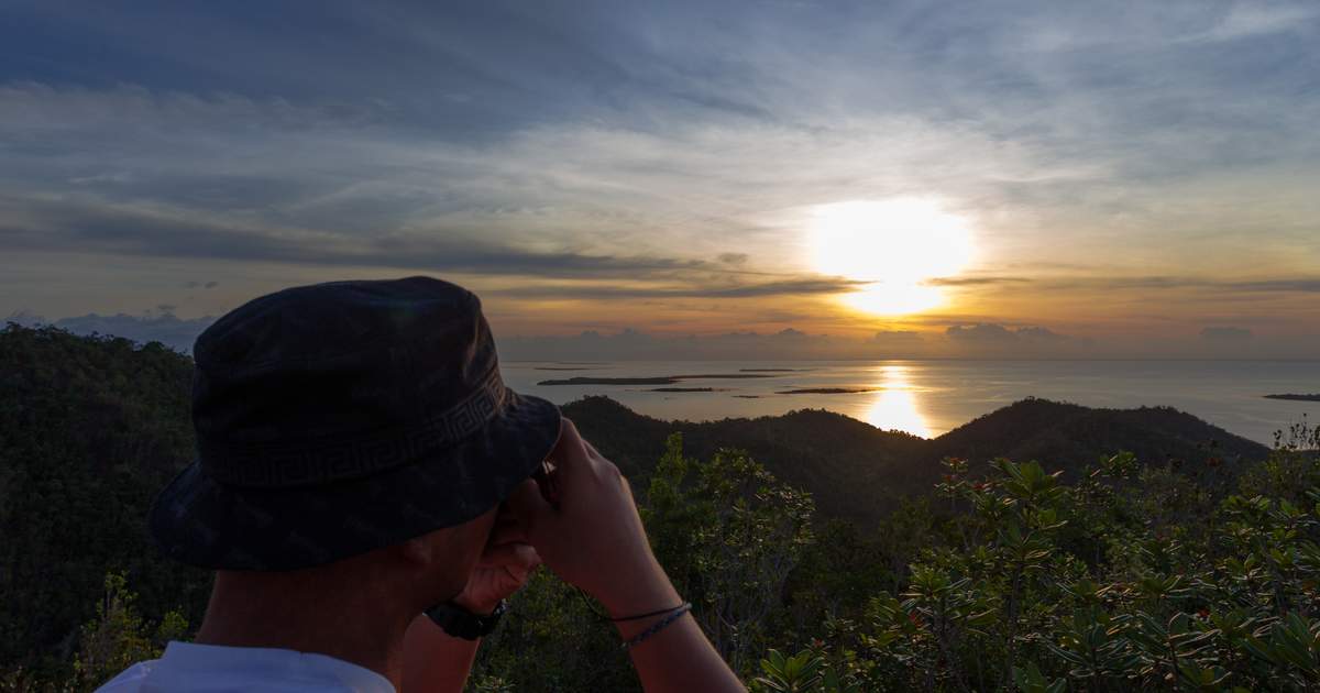 Mount Magarwak Hike Puerto Princesa - Klook Mount Magarwak Hike Puerto Princesa - Klook