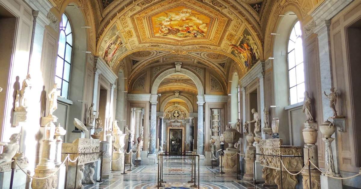 Vatican Museums Tour with Sistine Chapel & St. Peter's Basilica - Klook ...
