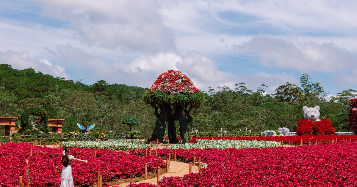 Flower Garden In The Philippines Garden Of Tulips, Rizal's Hidden