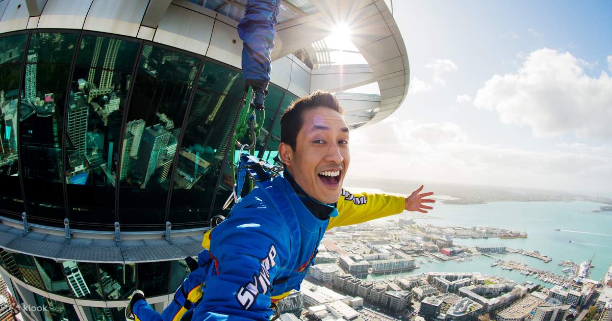 Auckland Sky Tower SkyWalk and SkyJump - Klook