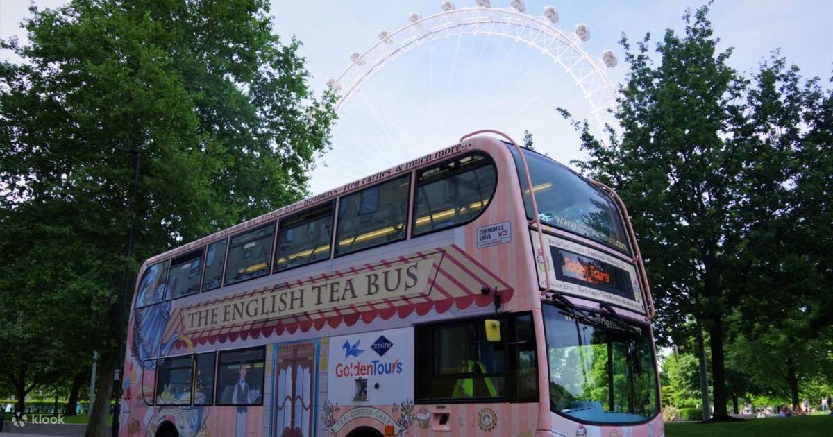 Bollywood-themed dinner experience on a bus with a live singer - Klook ...