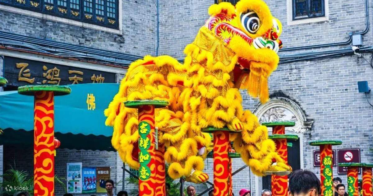 Private 1-day tour from Guangzhou to Foshan Ancestral Temple, Huang ...