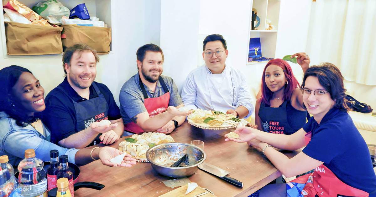 Wok 'n' Roll: Chinese Cooking Class with a local Master Chef - Klook ...