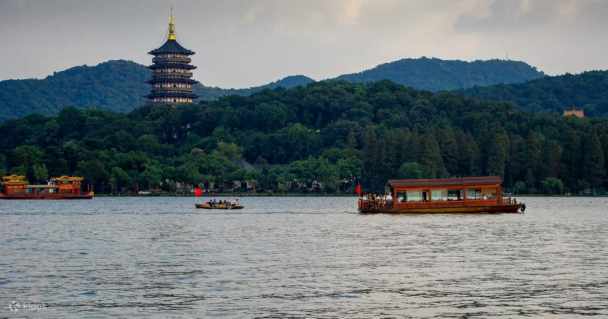 Hangzhou one-day tour by chartered car (West Lake & Xixi & Faxi Temple ...