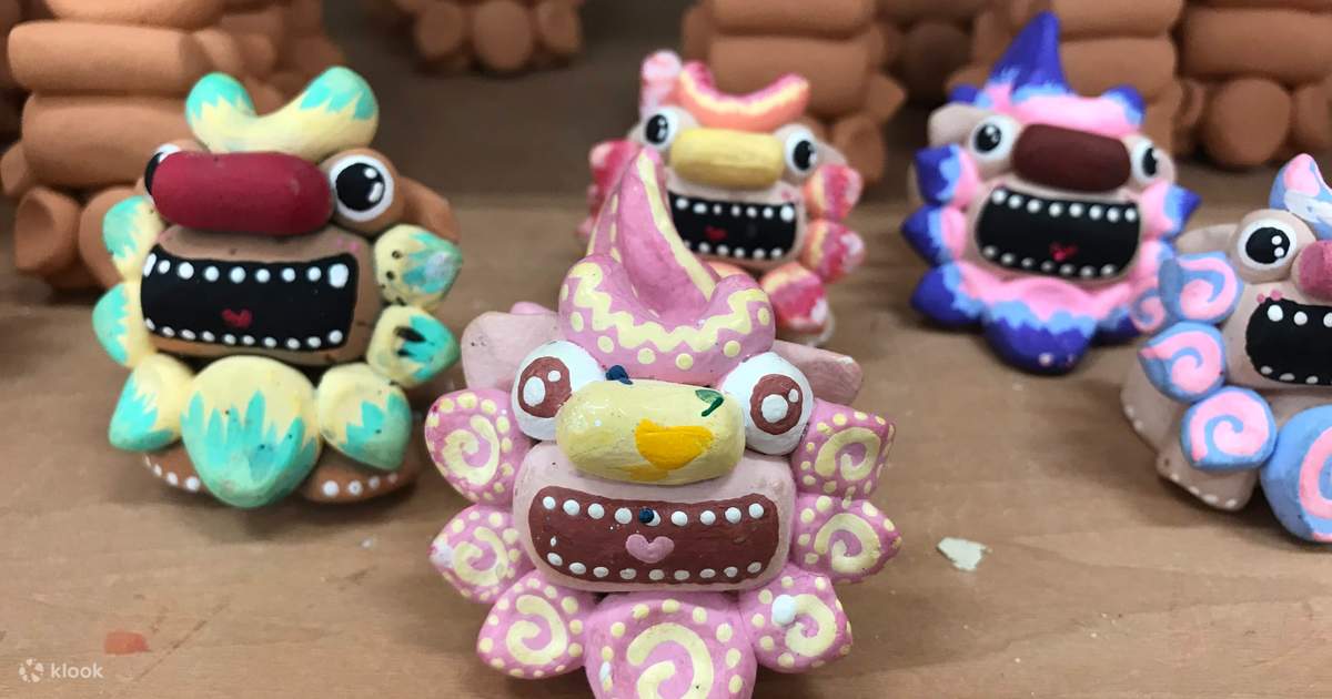 Reserva en línea de la experiencia de hacer shisa del norte de Okinawa ...