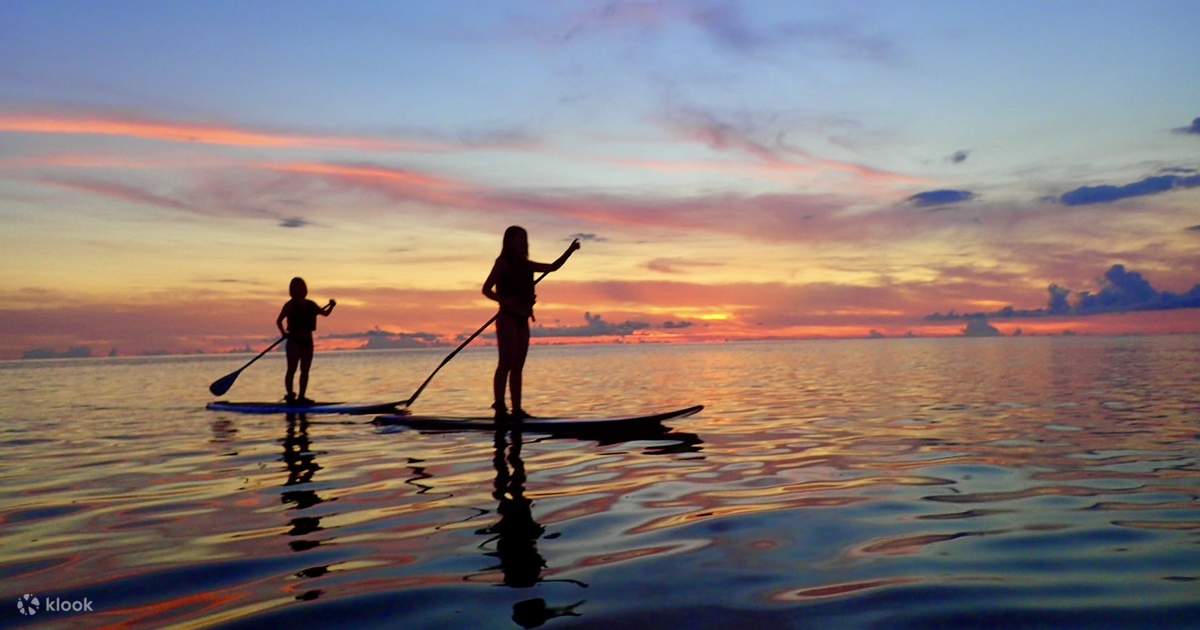 Pengalaman SUP, Kayak & Snorkeling di Gua Biru di Pantai Alami Okinawa ...