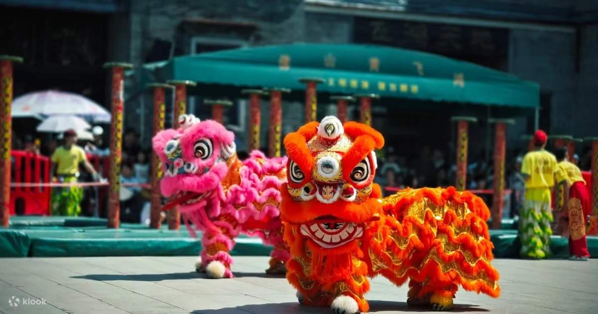 Guangzhou to Foshan Ancestral Temple, Lion Dance Feast, Qinghui Garden ...