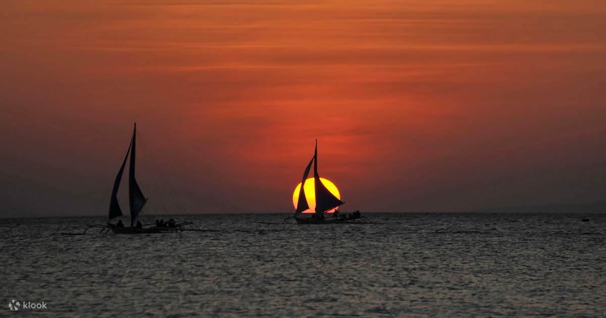 Sunset Paraw Sailing in Boracay Island, Philippines - Klook