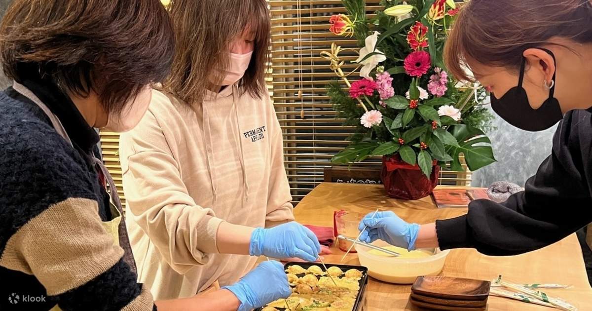 2 Hour Join In Osaka Takoyaki & Okonomiyaki Cooking Class - Klook