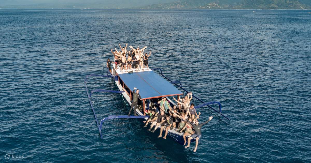 PADI Open Water Diver in Lombok | PADI 5 Star CDC - Klook Estados Unidos
