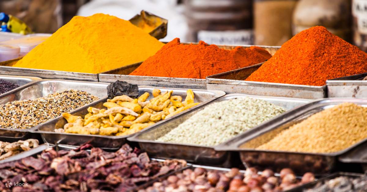 Wisata Sehari Makanan Lokal & Bazaar Rempah Mumbai - Klook Indonesia