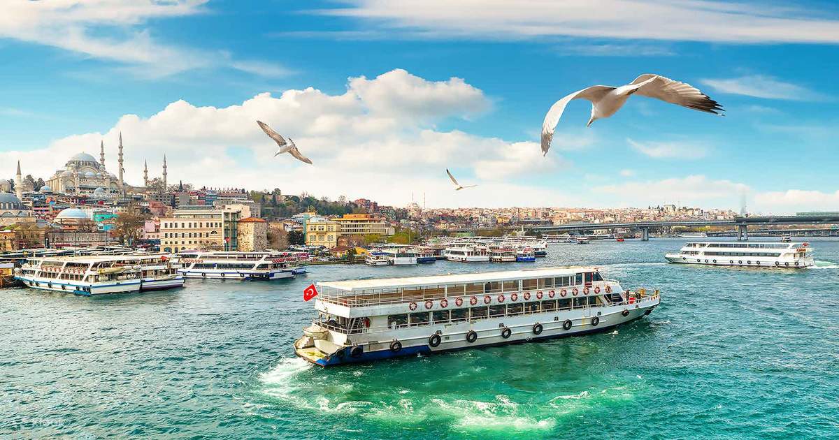 Experience Istanbul: Bosphorus Cruise with Sunset Option and Audio ...